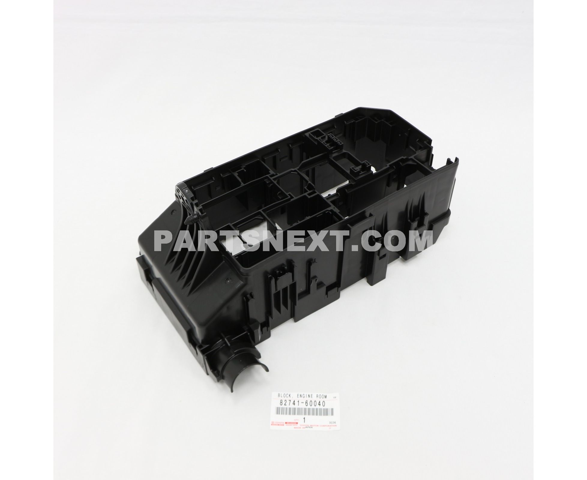 Toyota :: 82741-60040 BLOCK, ENGINE ROOM RELAY