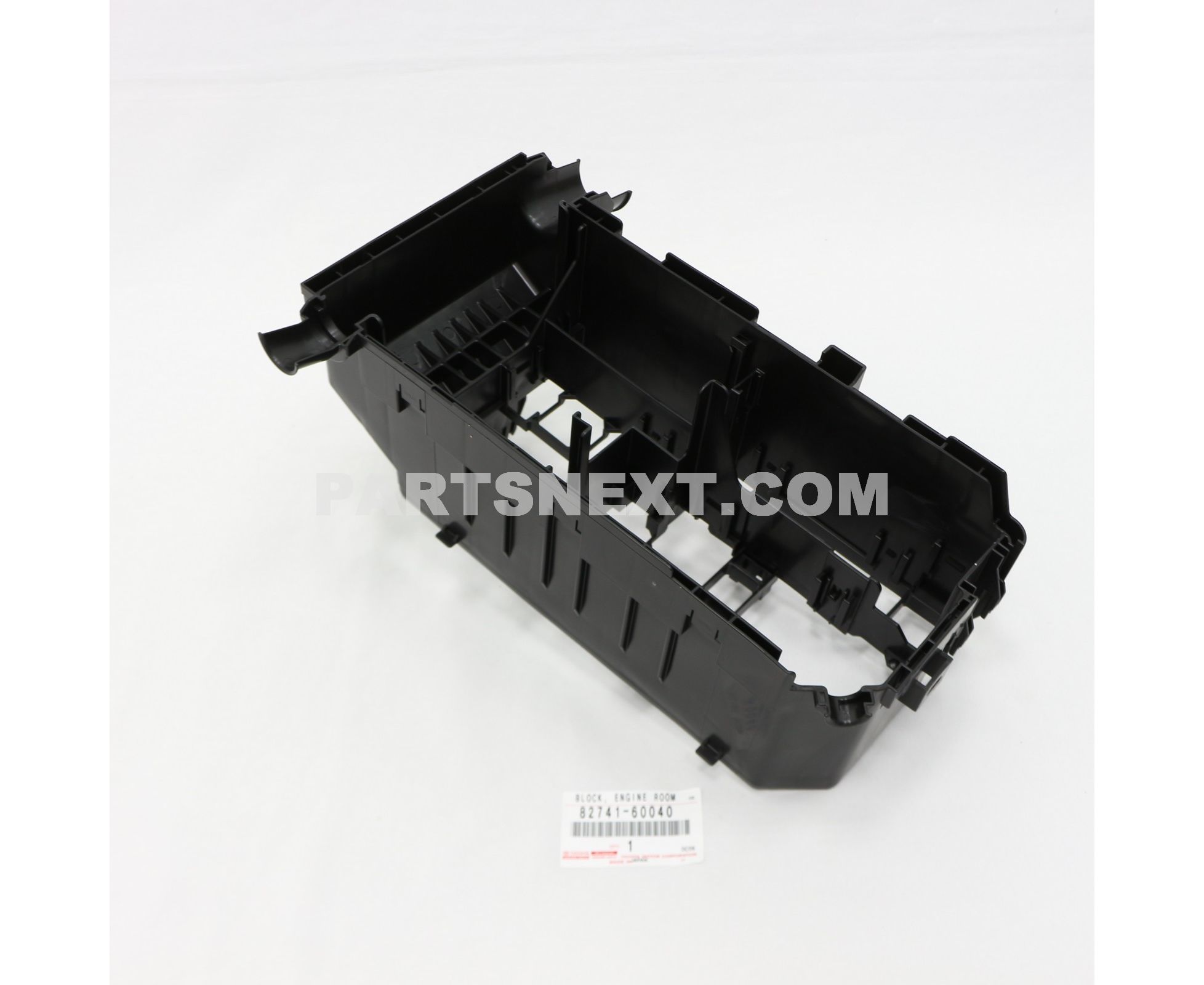 Toyota :: 82741-60040 BLOCK, ENGINE ROOM RELAY