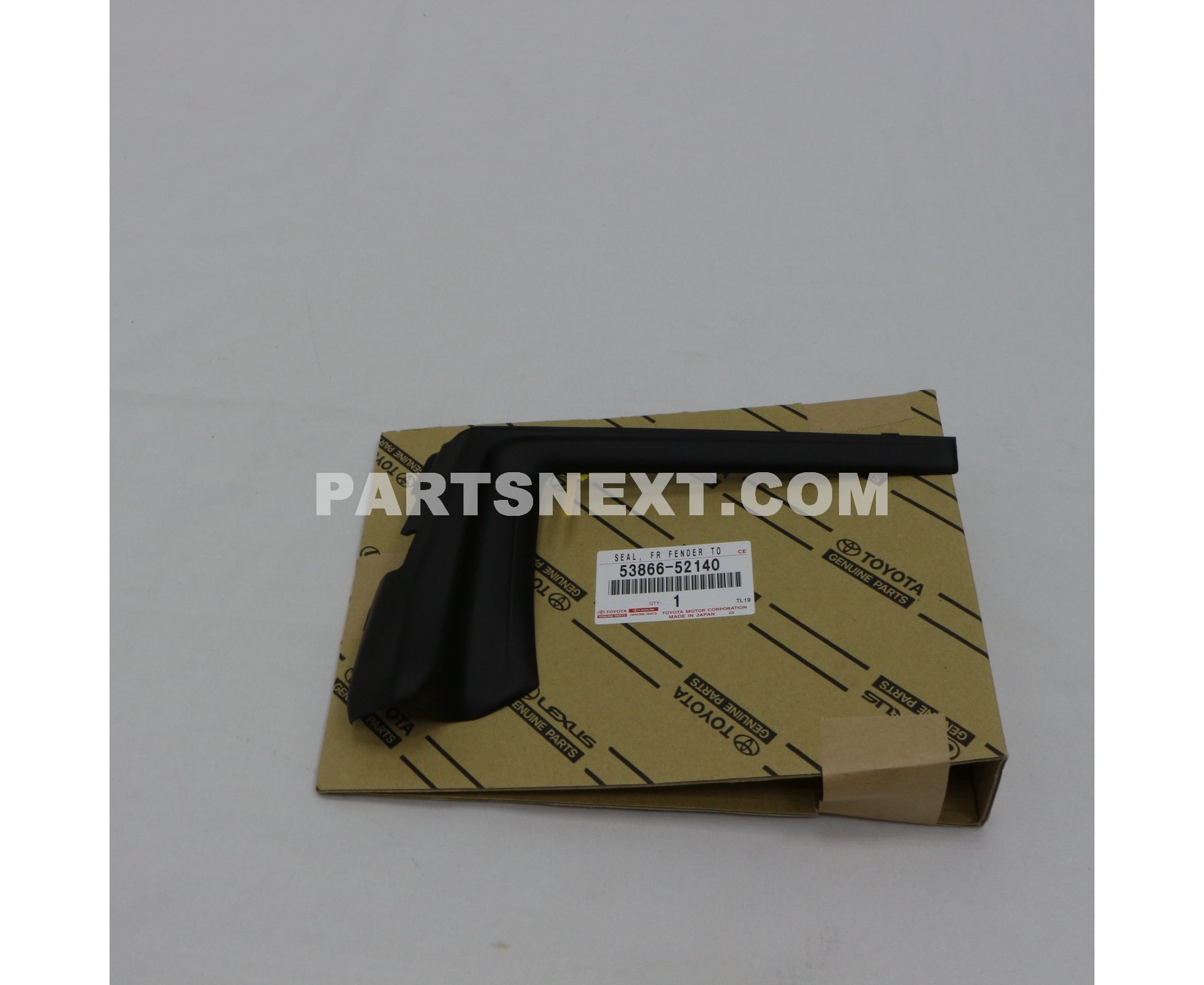 Toyota :: 53866-52140 SEAL, FR FENDER TO