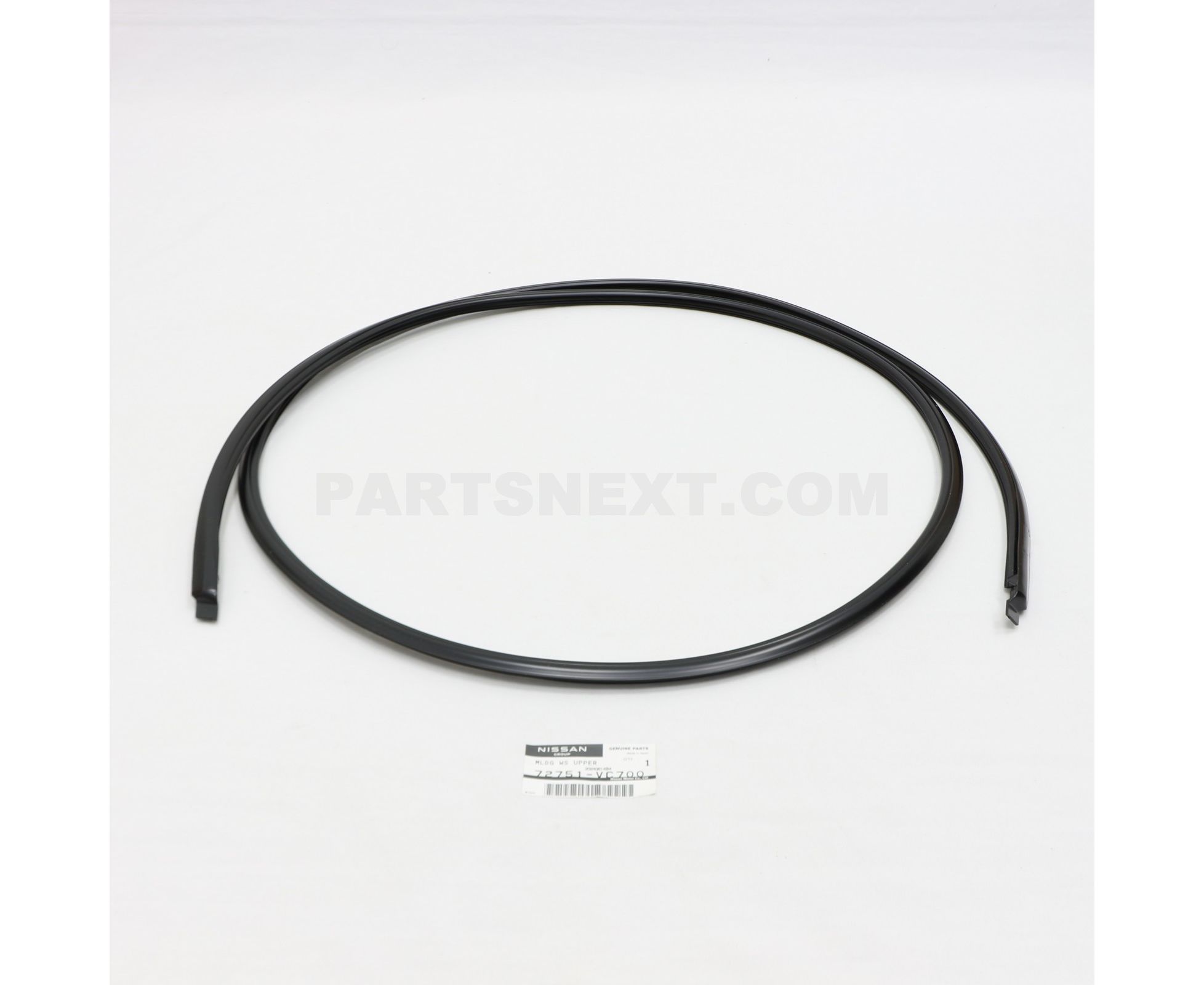 Nissan :: 72751-VC700 MOULDING-WINDSHIELD UPPER,CENTER