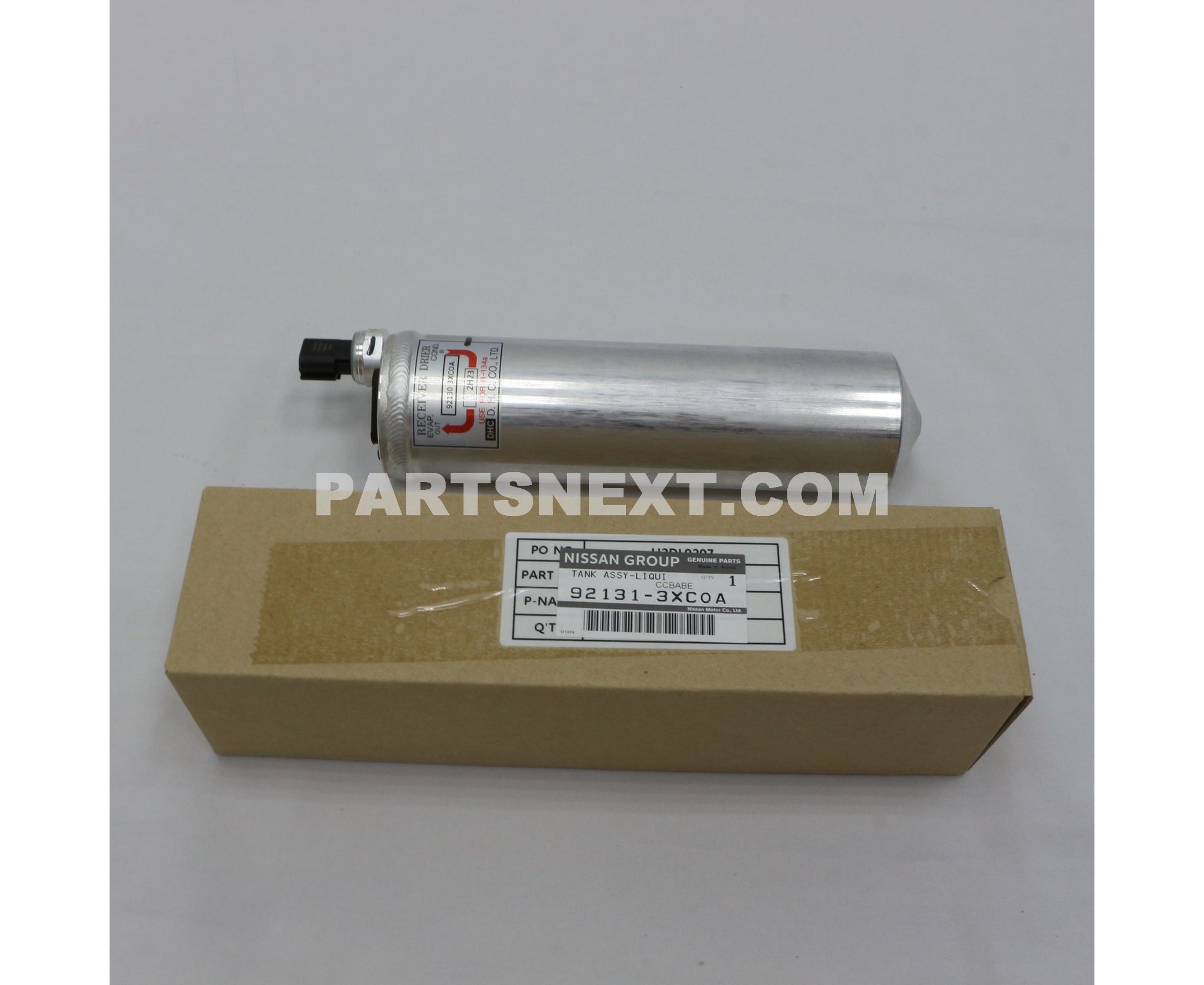 Nissan :: 92131-3XC0A TANK ASSY-LIQUI