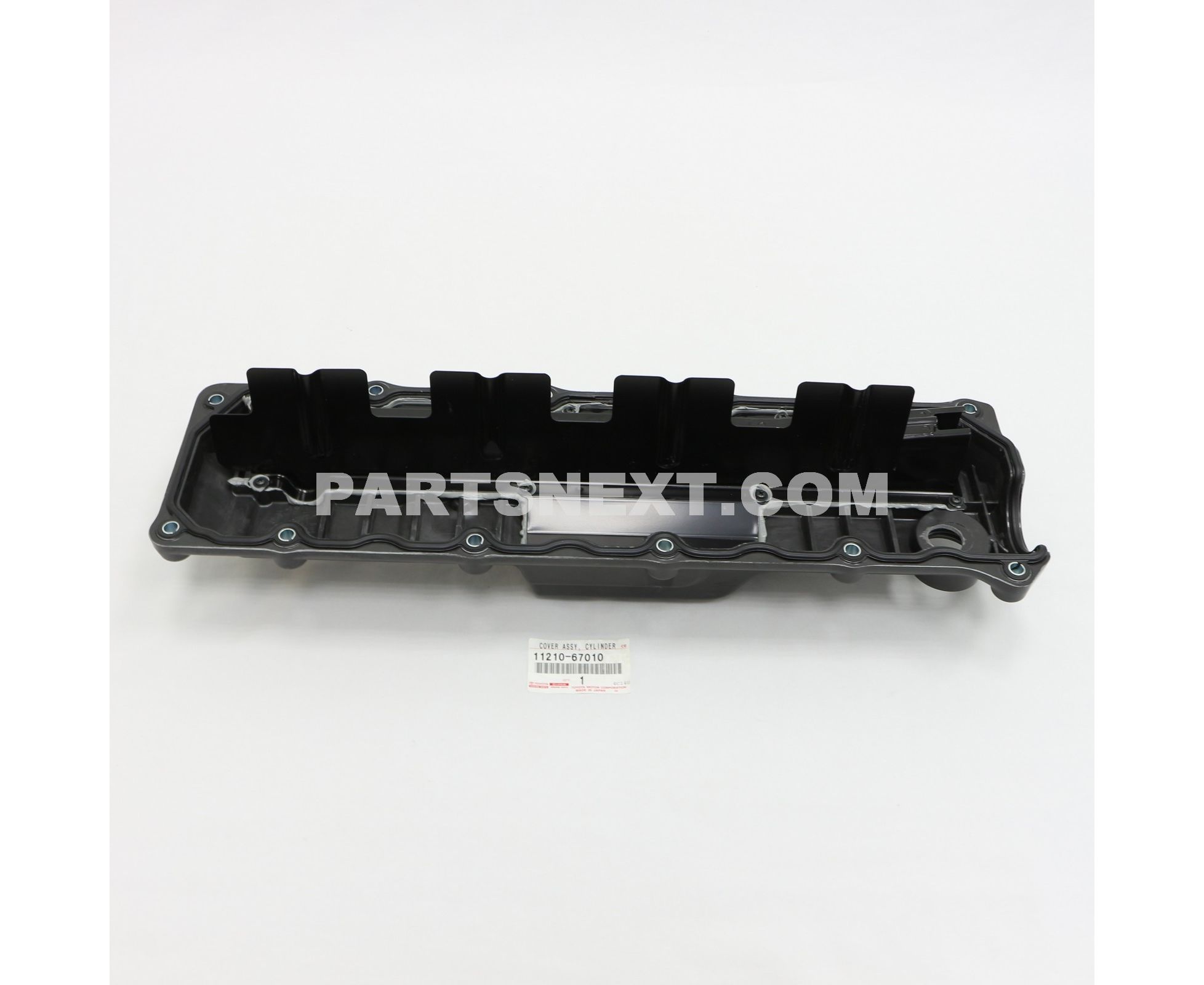 Toyota :: 11210-67010 COVER SUB-ASSY, CYLINDER HEAD