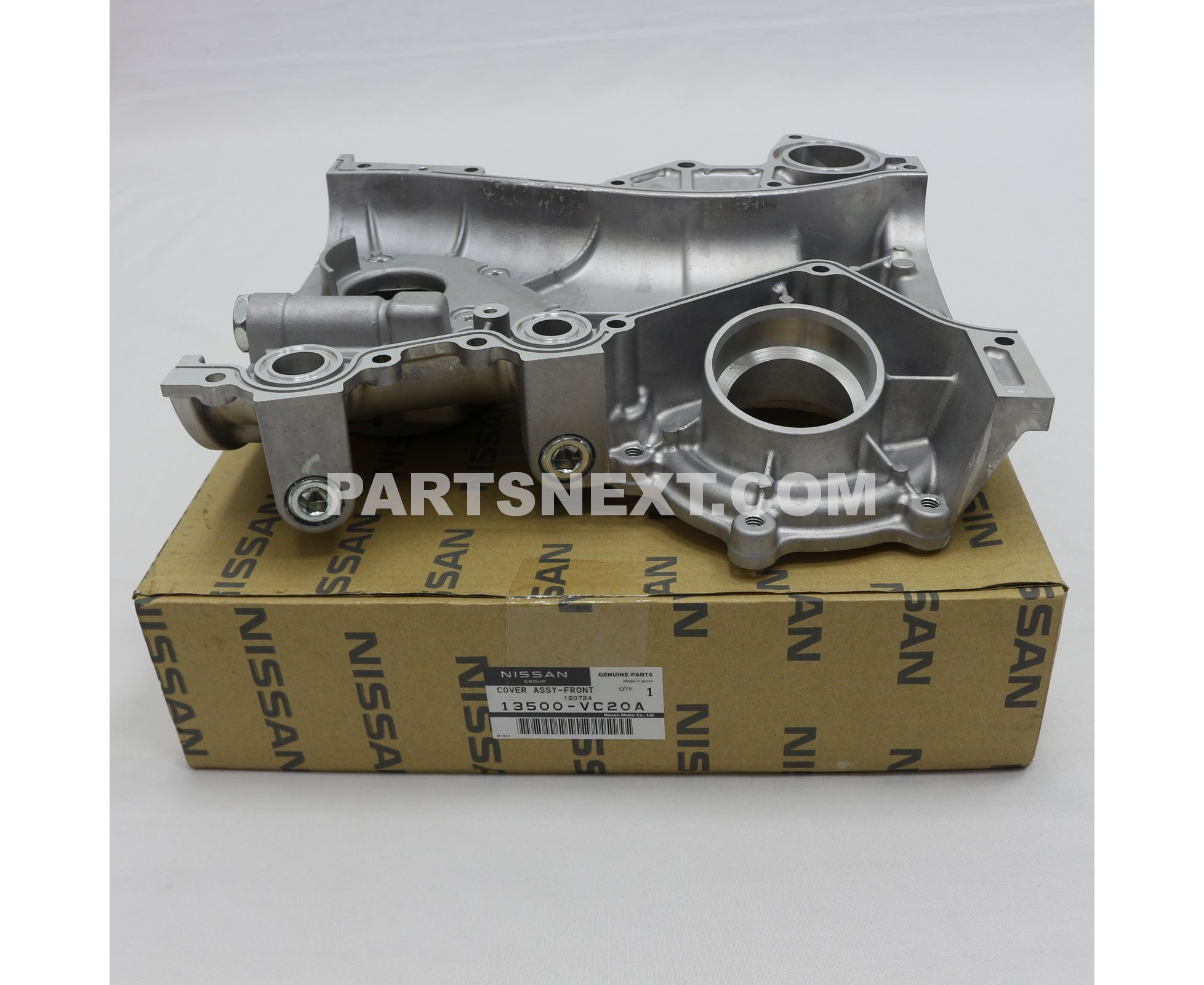 Nissan :: 13500-VC20A COVER ASSY-FRONT,TIMING CHAIN
