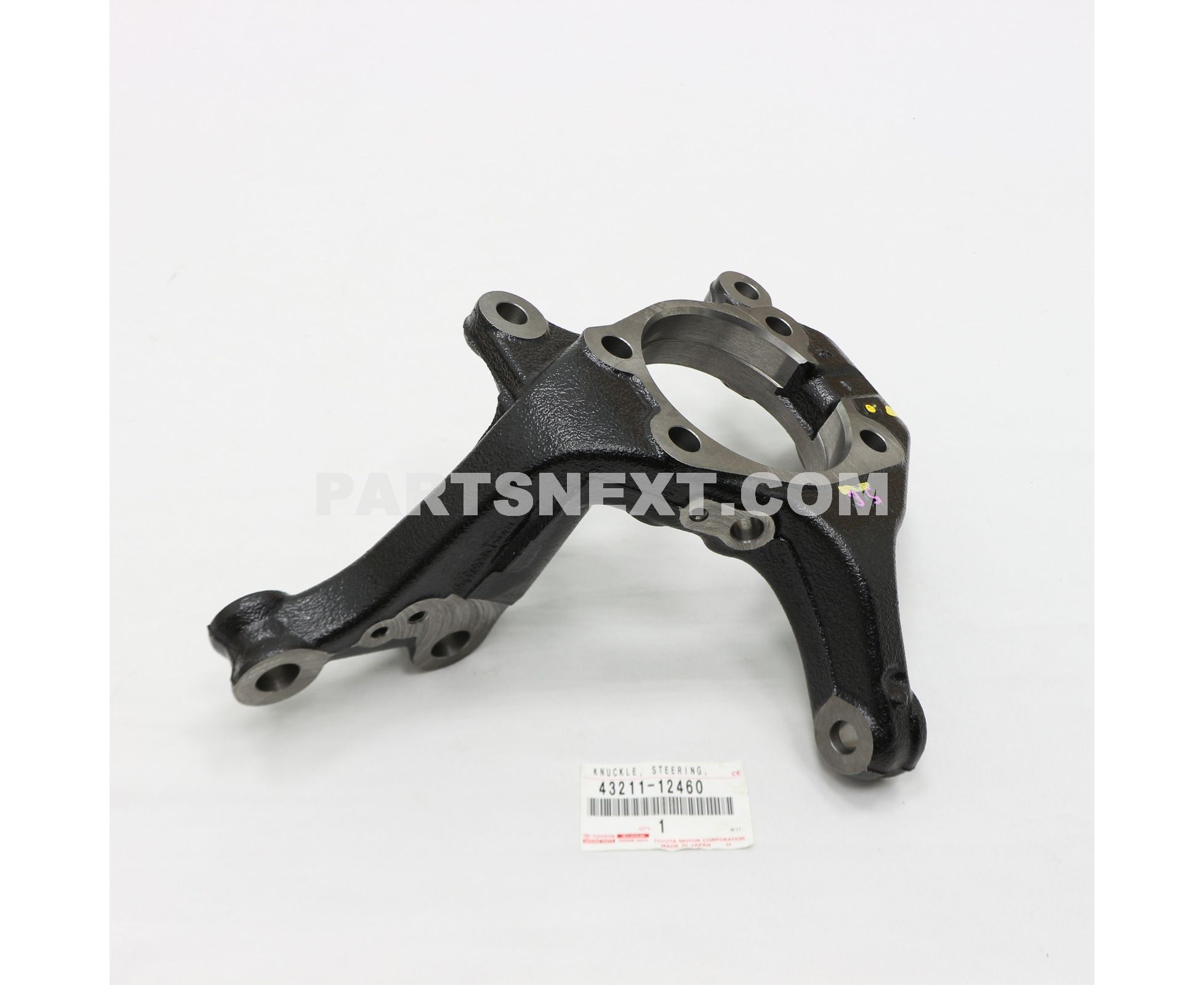 Toyota :: 43211-12460 KNUCKLE, STEERING, RH