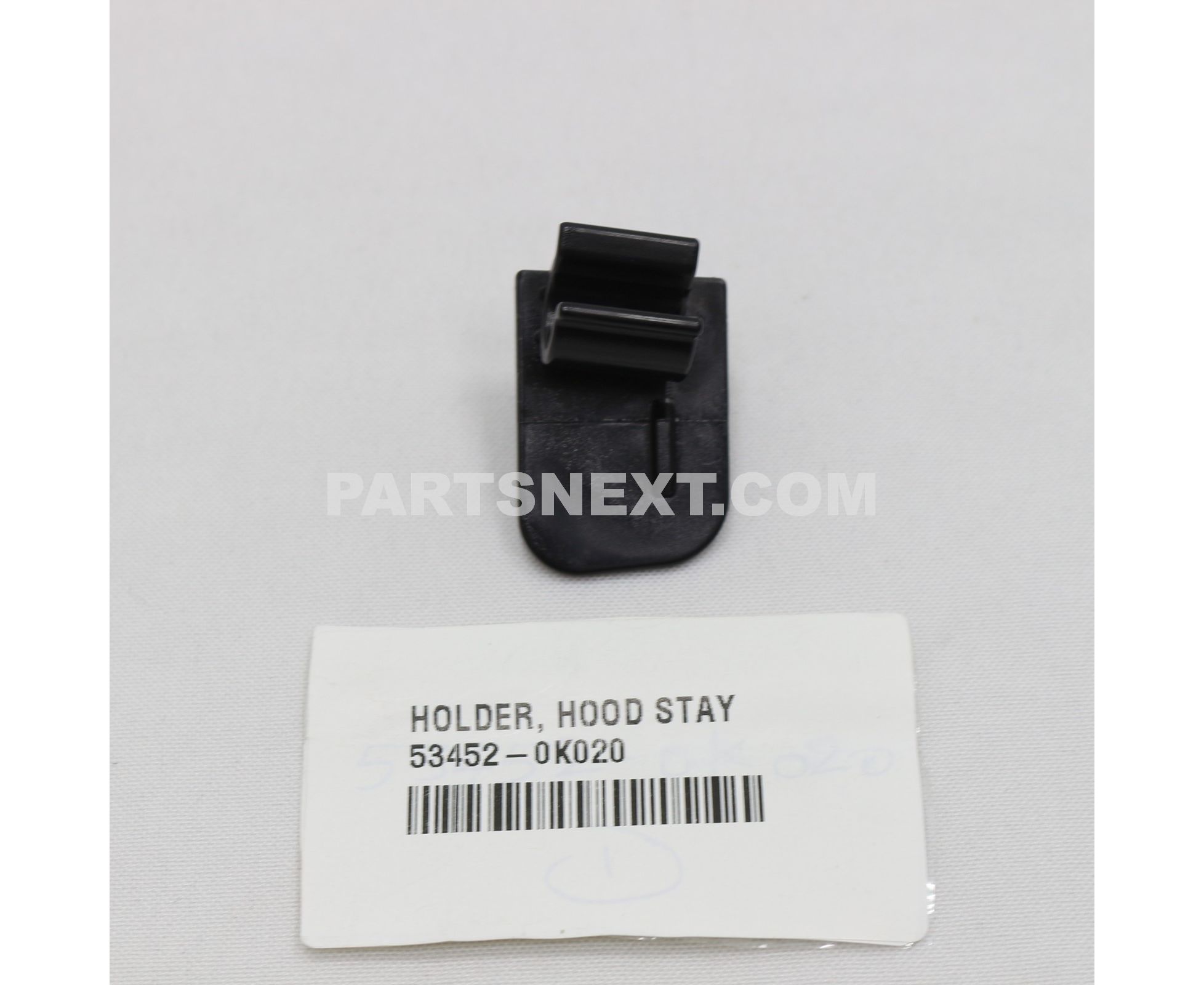 Toyota :: 53452-0K020 HOLDER HOOD STAY