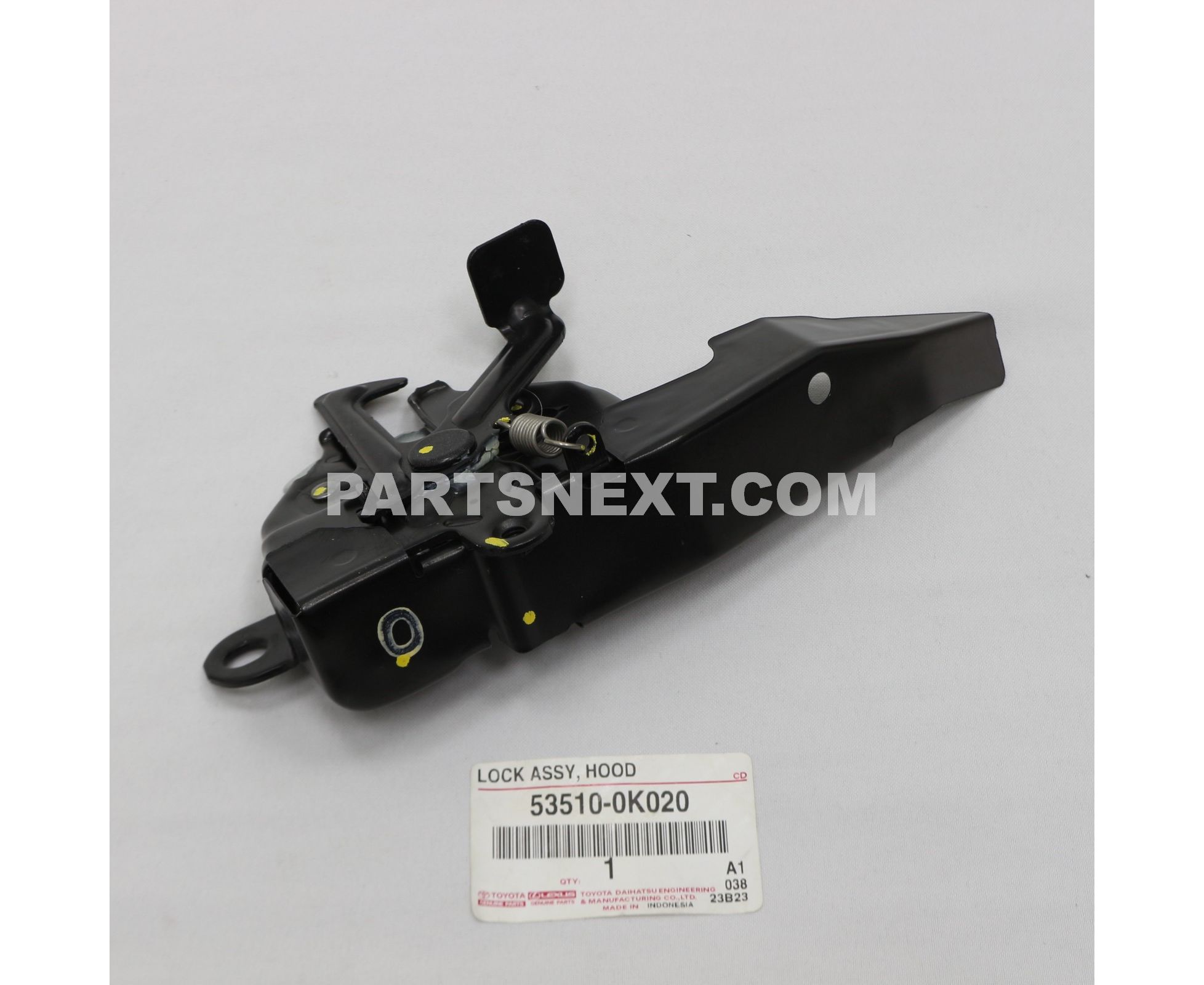 Toyota :: 53510-0K020 LOCK ASSY, HOOD