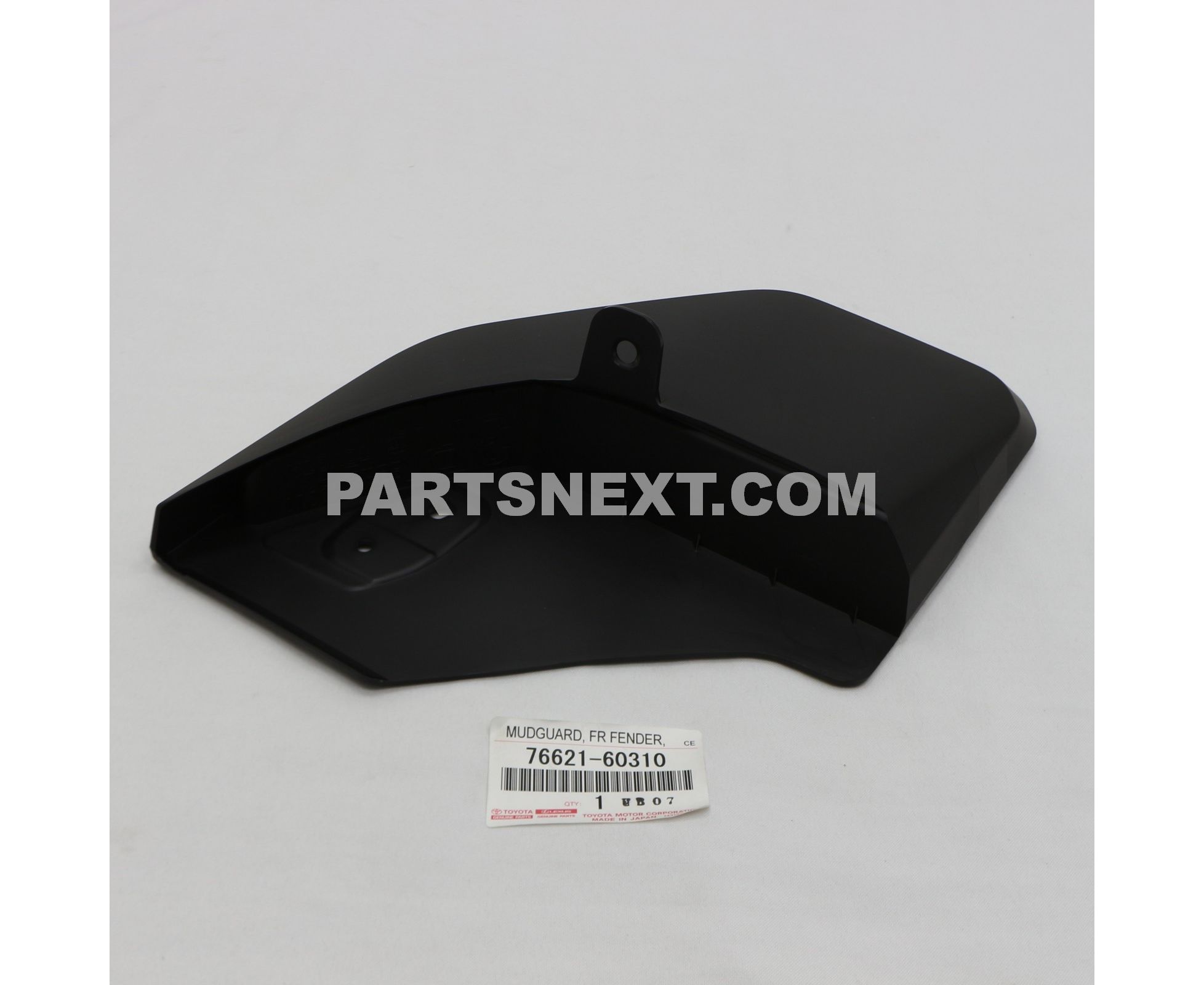 Toyota :: 76621-60310 MUDGUARD FR FENDER
