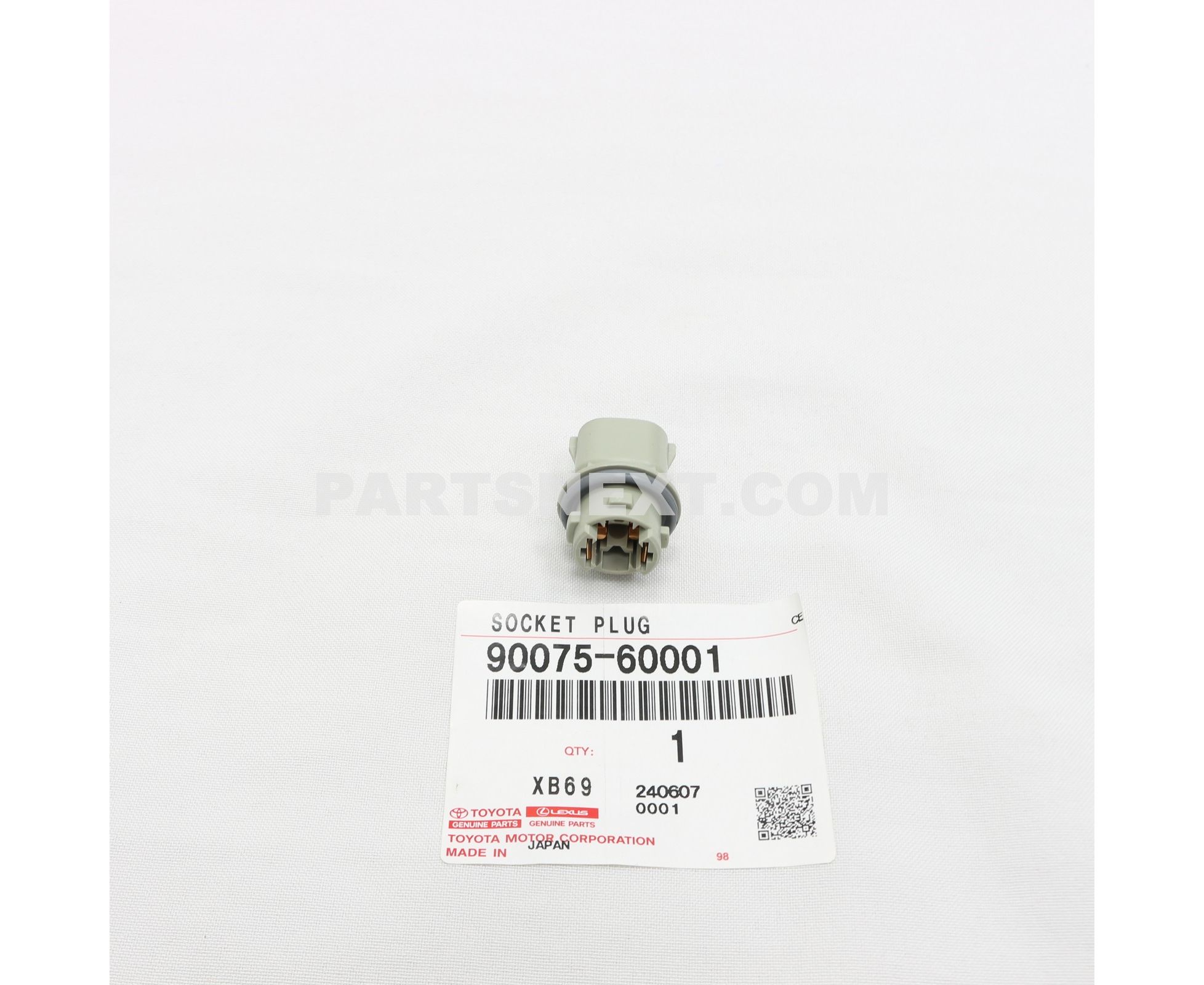 Toyota :: 90075-60001 PLUG, SOCKET(FOR BACK-UP LAMP)