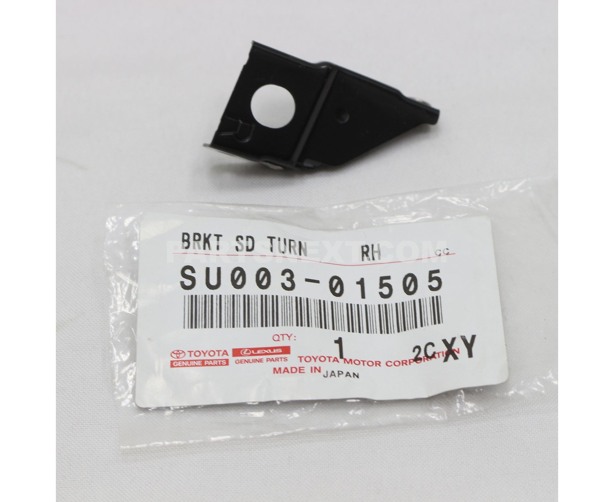 Toyota :: SU003-01505 RETAINER, FRONT BUMPER SIDE, RH