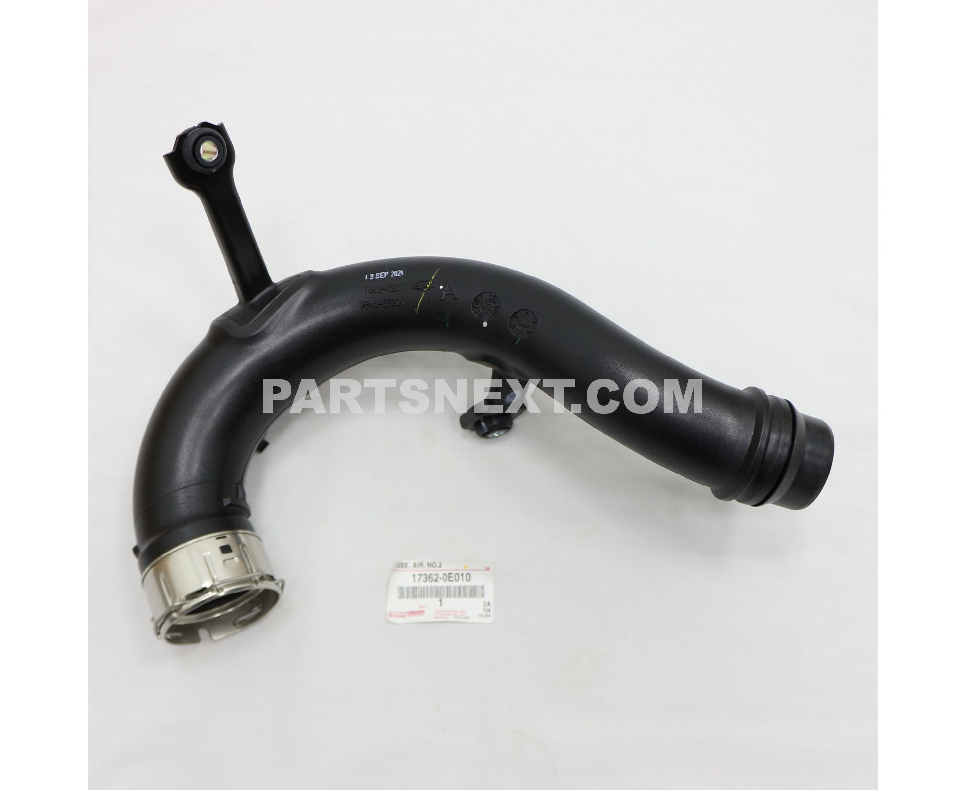 Toyota :: 17362-0E010 TUBE AIR NO.2