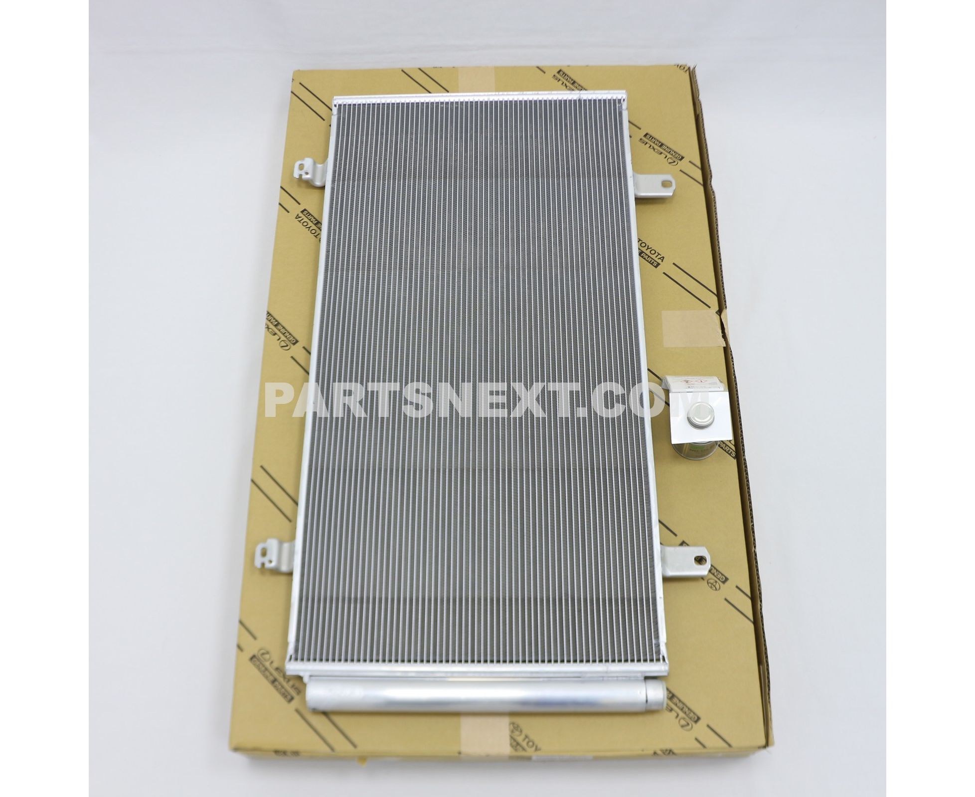 Toyota :: 88460-33140 CONDENSER ASSY, COOLER