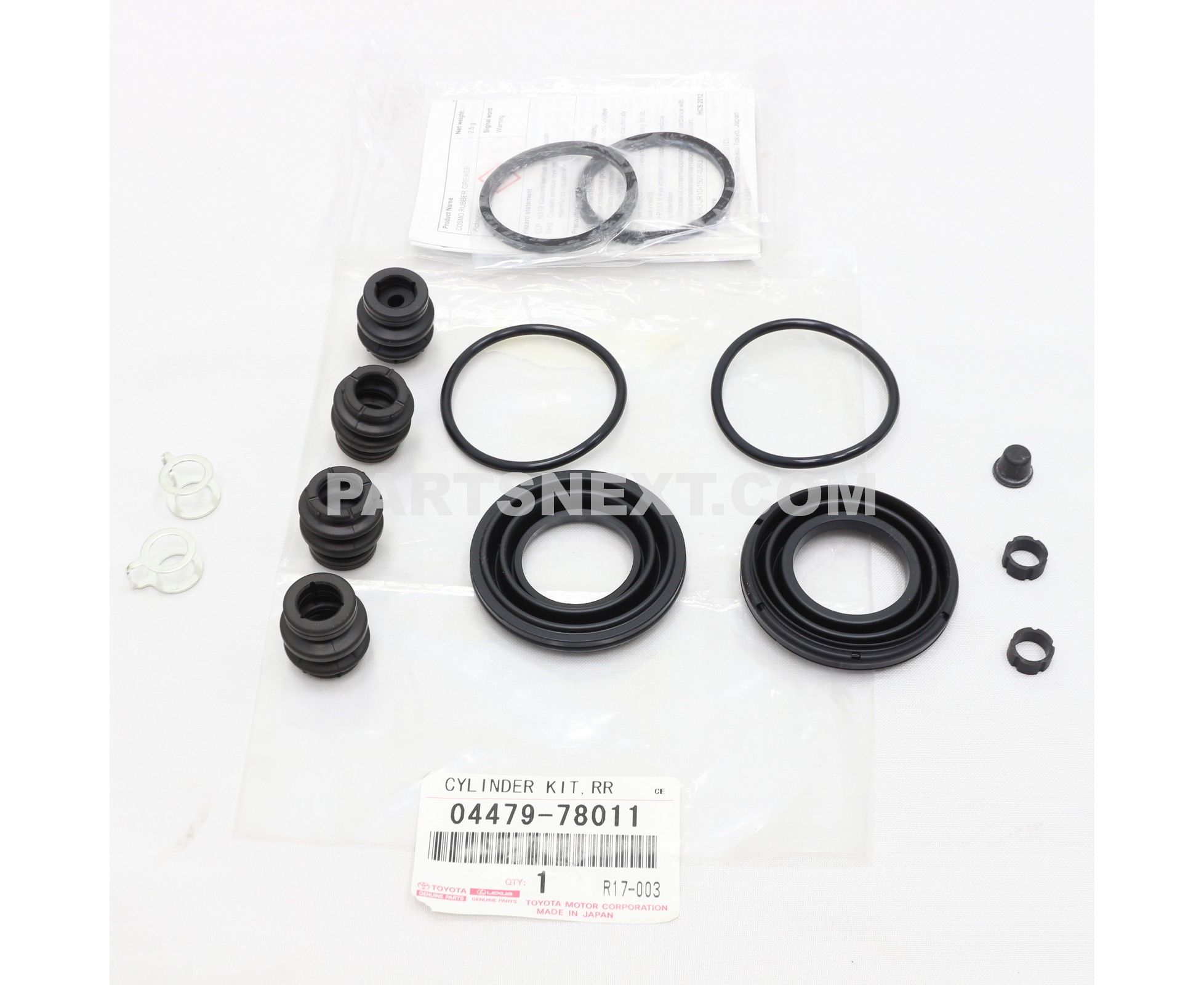 Toyota :: 04479-78011 CYLINDER KIT RR