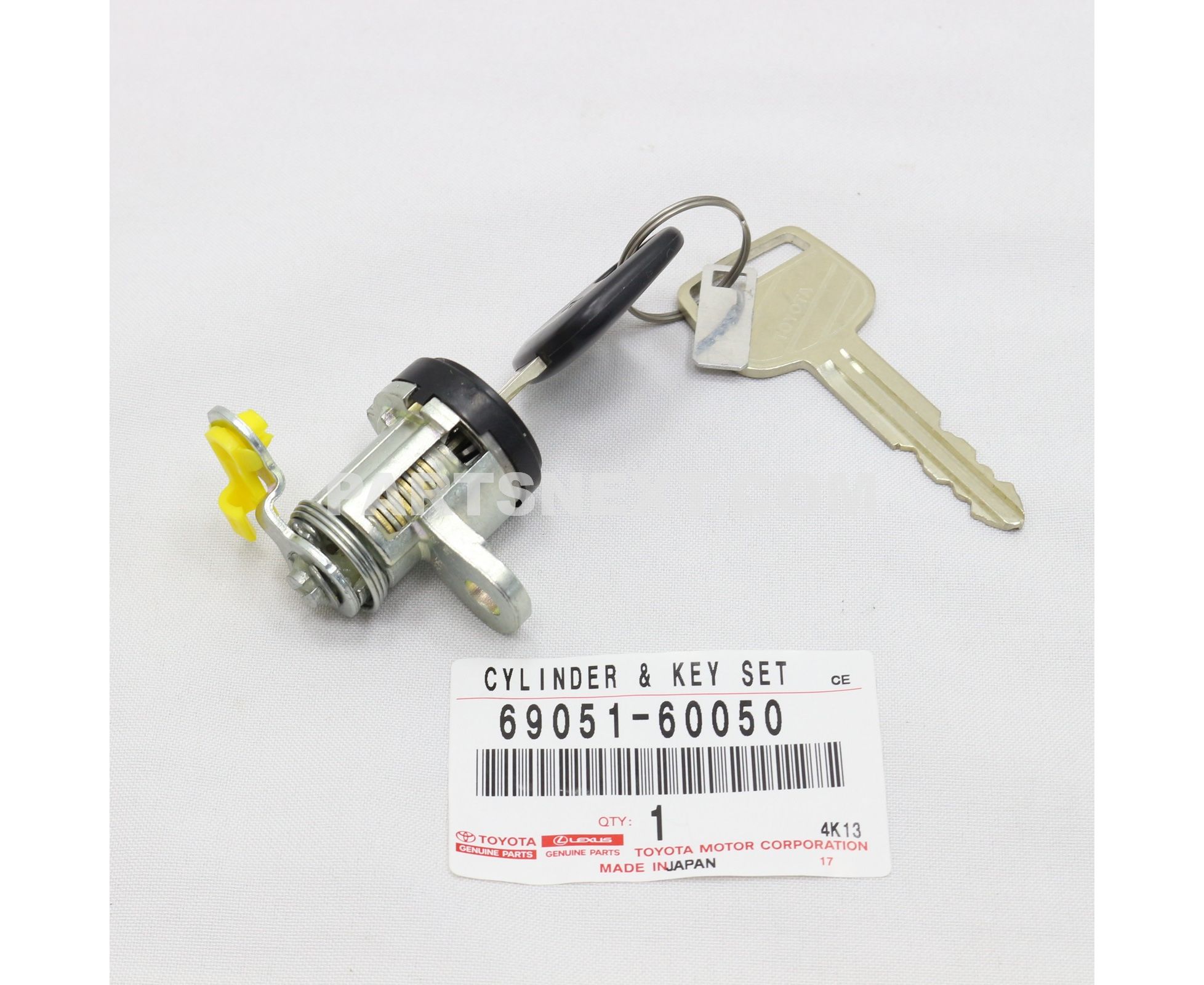 Toyota :: 69051-60050 CYLINDER & KEY SET, DOOR LOCK, RH