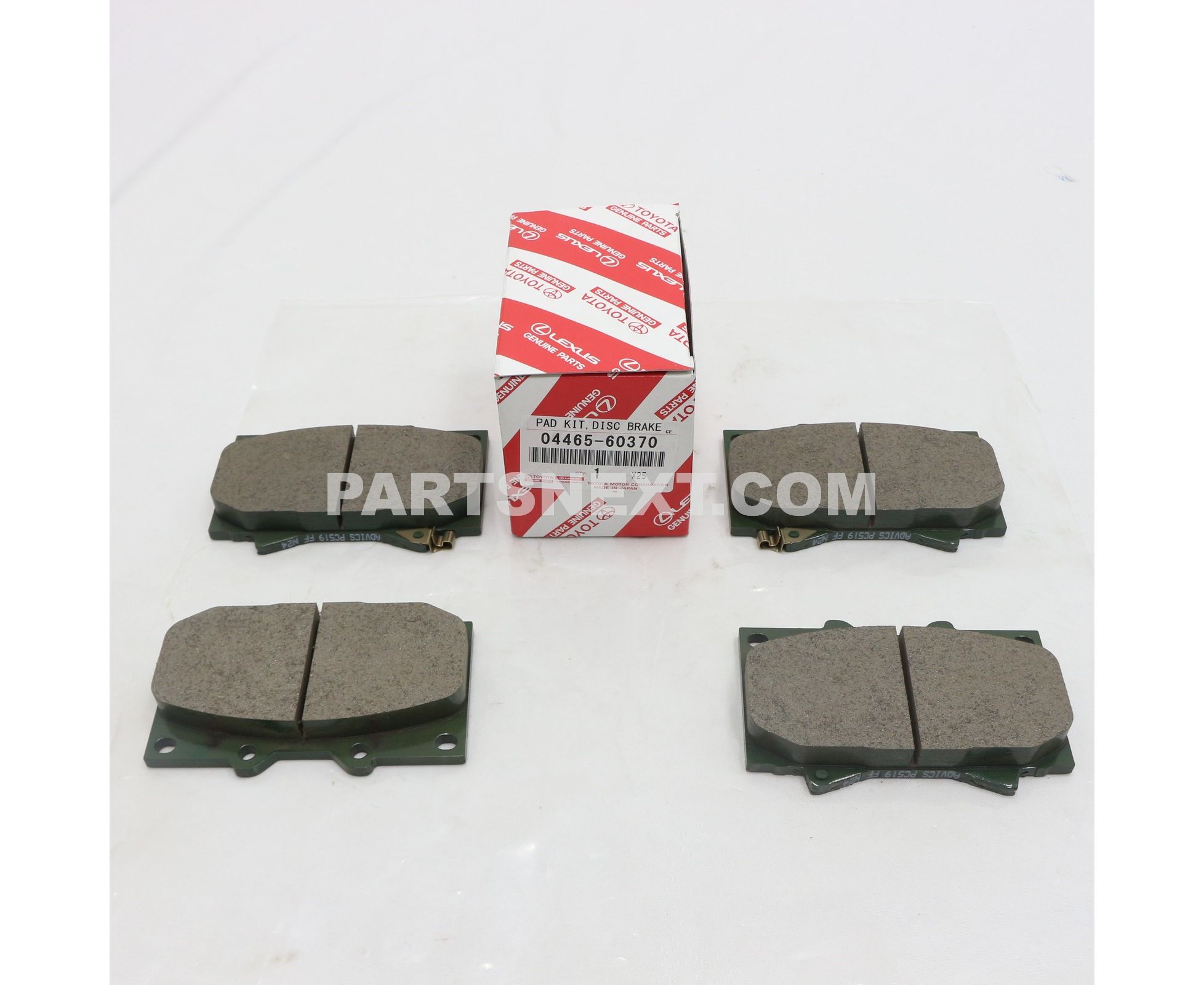 Toyota :: 04465-60370 PAD KIT DISC BRAKE