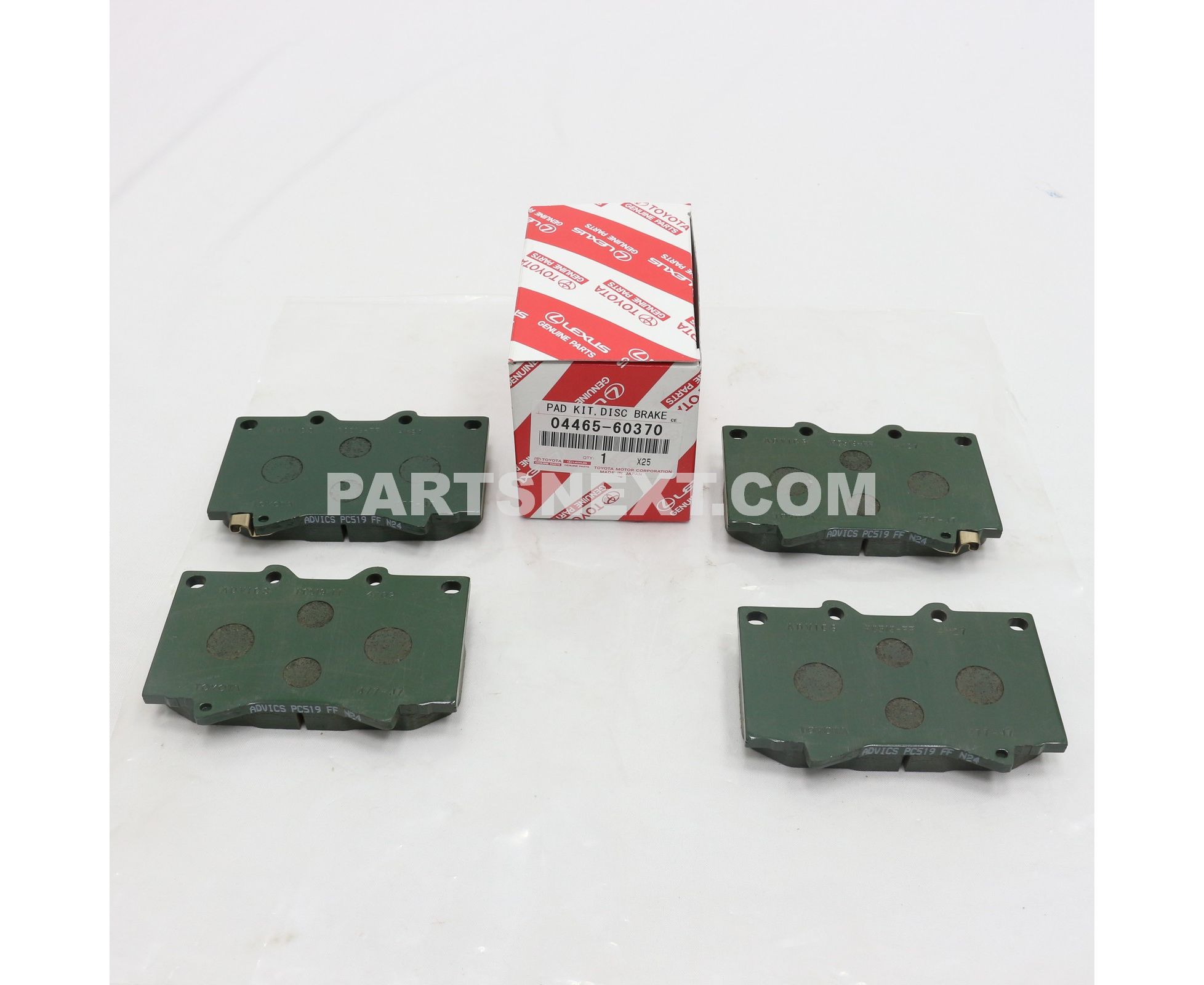 Toyota :: 04465-60370 PAD KIT DISC BRAKE