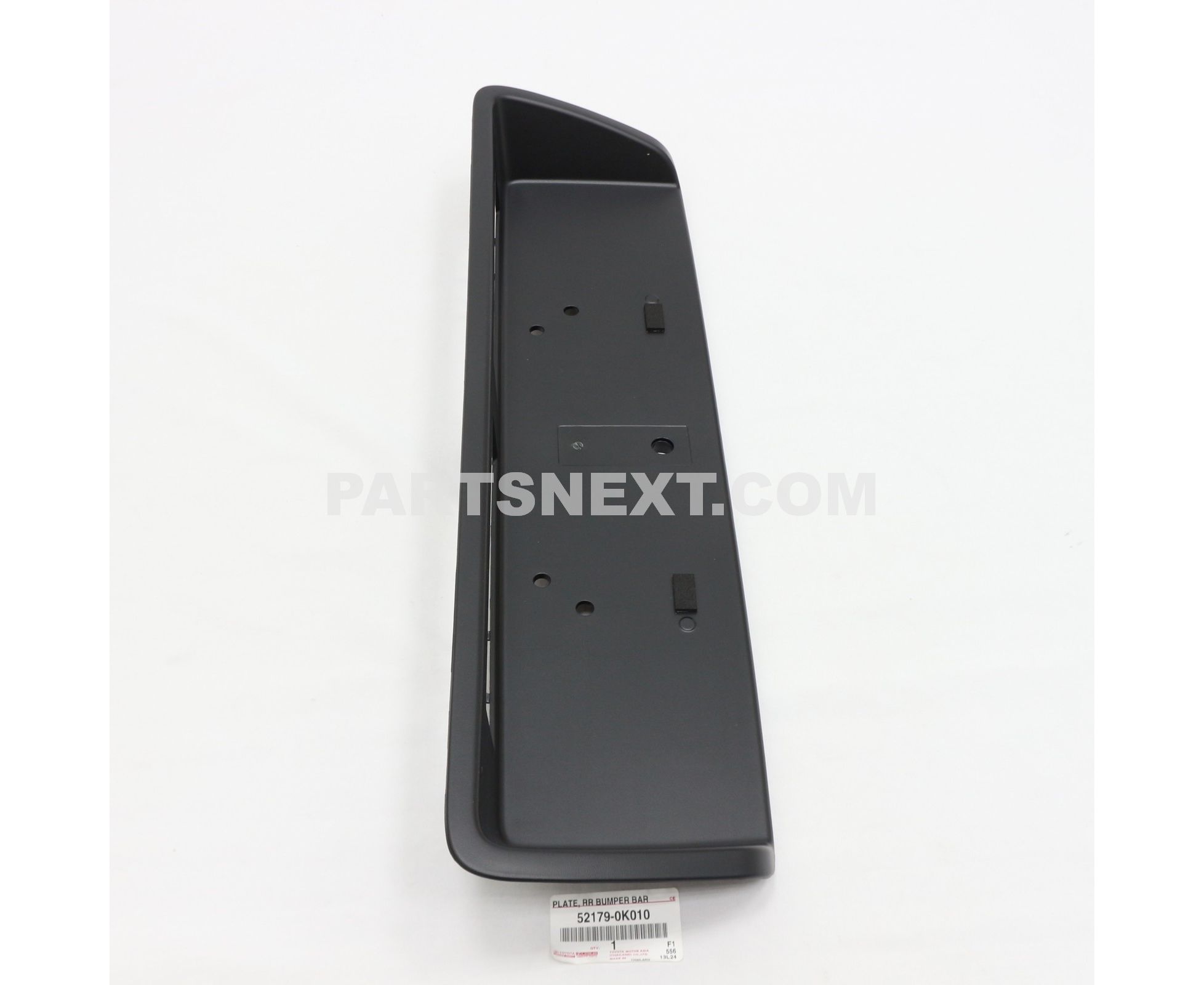 Toyota :: 52179-0K010 PLATE, REAR BUMPER BAR