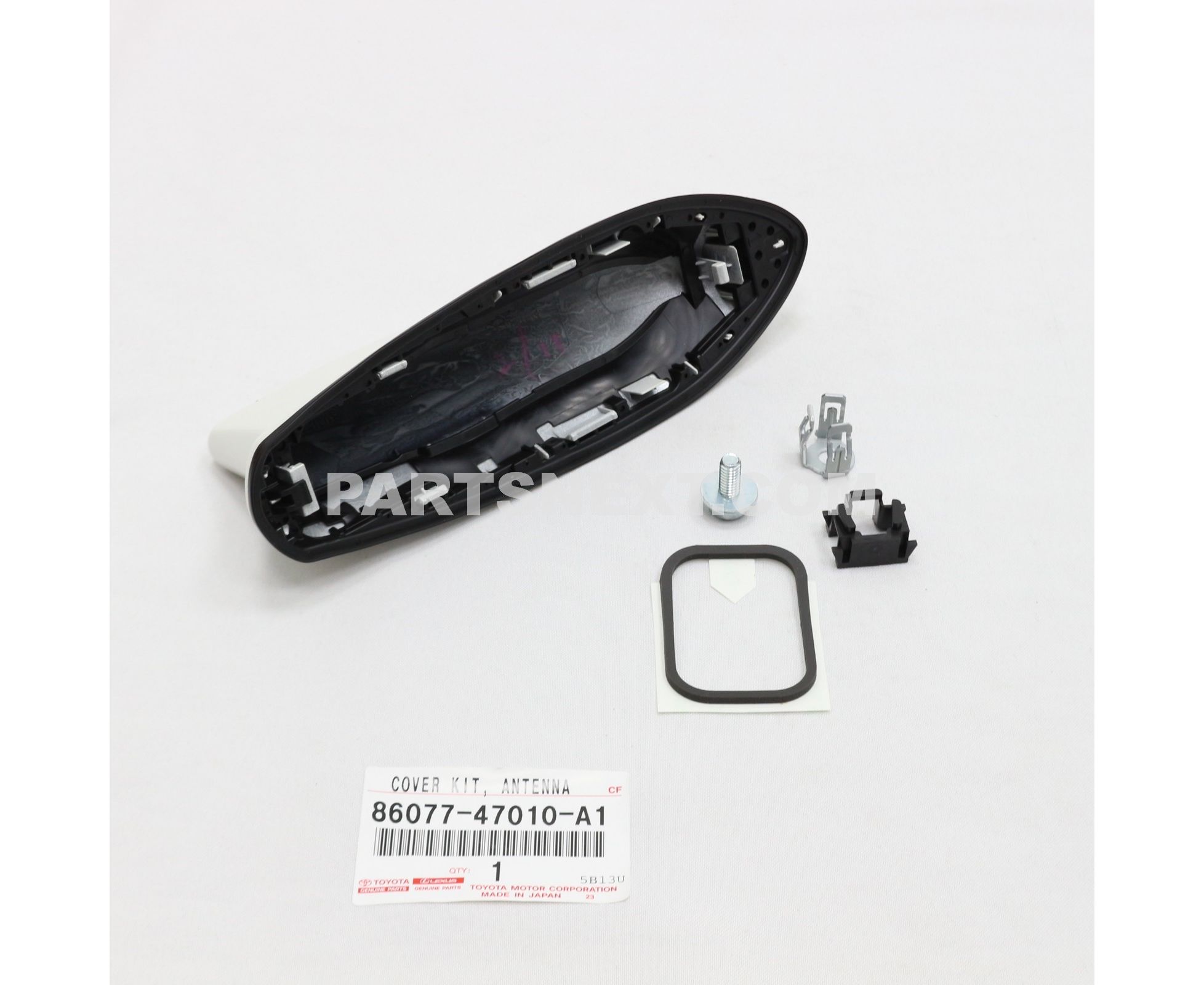 Toyota :: 86077-47010-A1 COVER KIT, ANTENNA