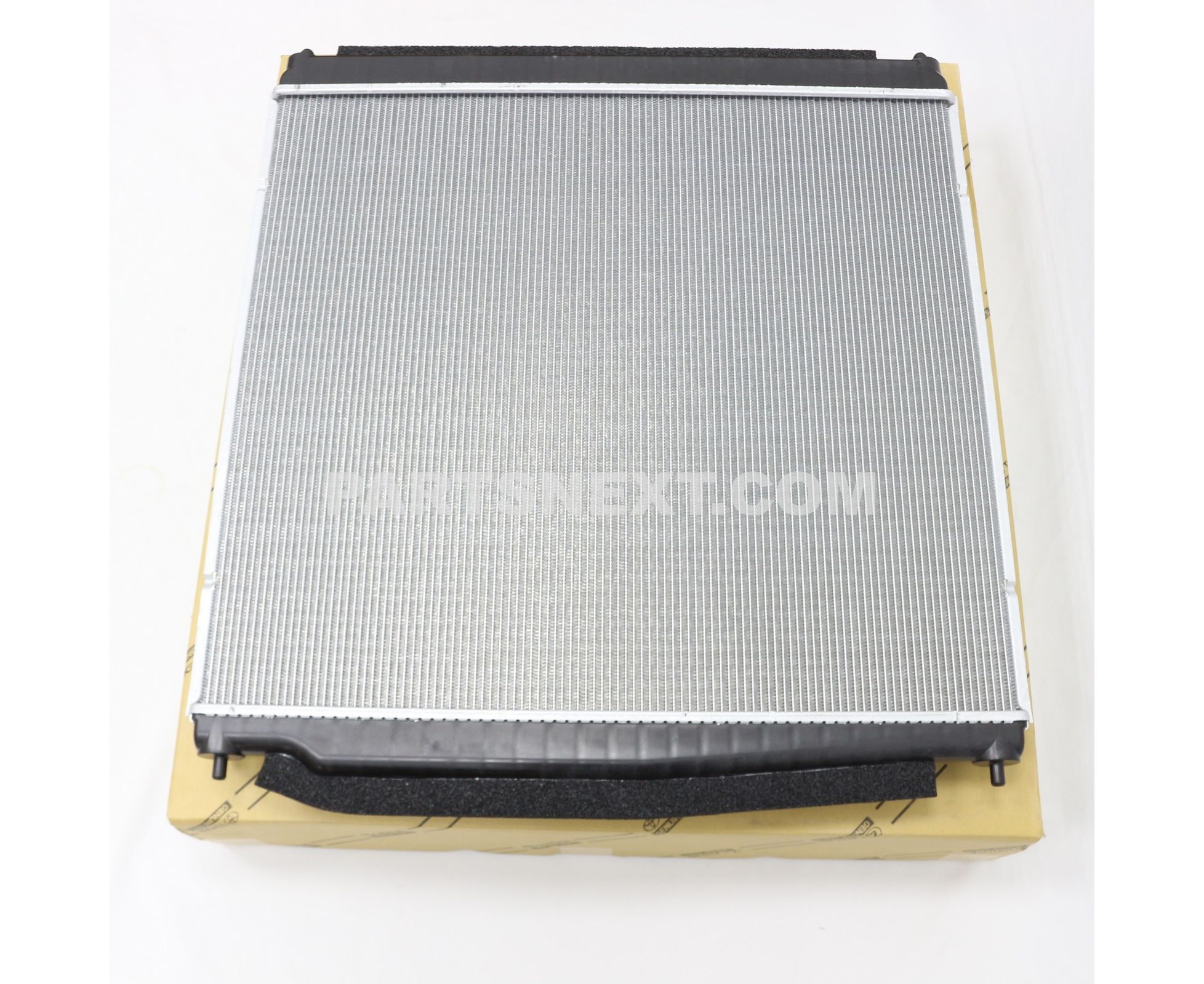 Toyota :: 16400-11A00 RADIATOR ASSY