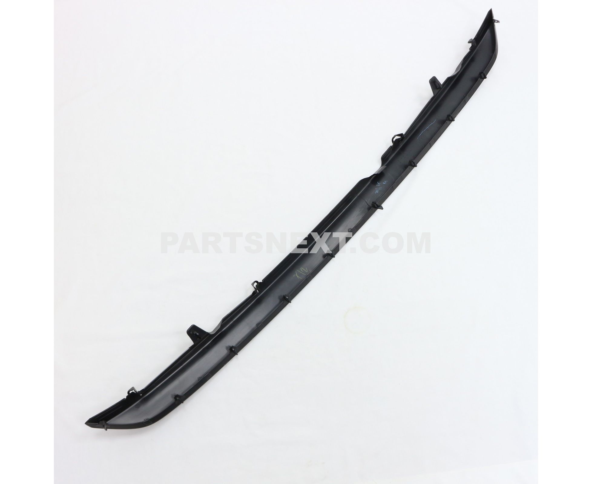 Toyota :: 52169-0K200 COVER, RR BUMPER