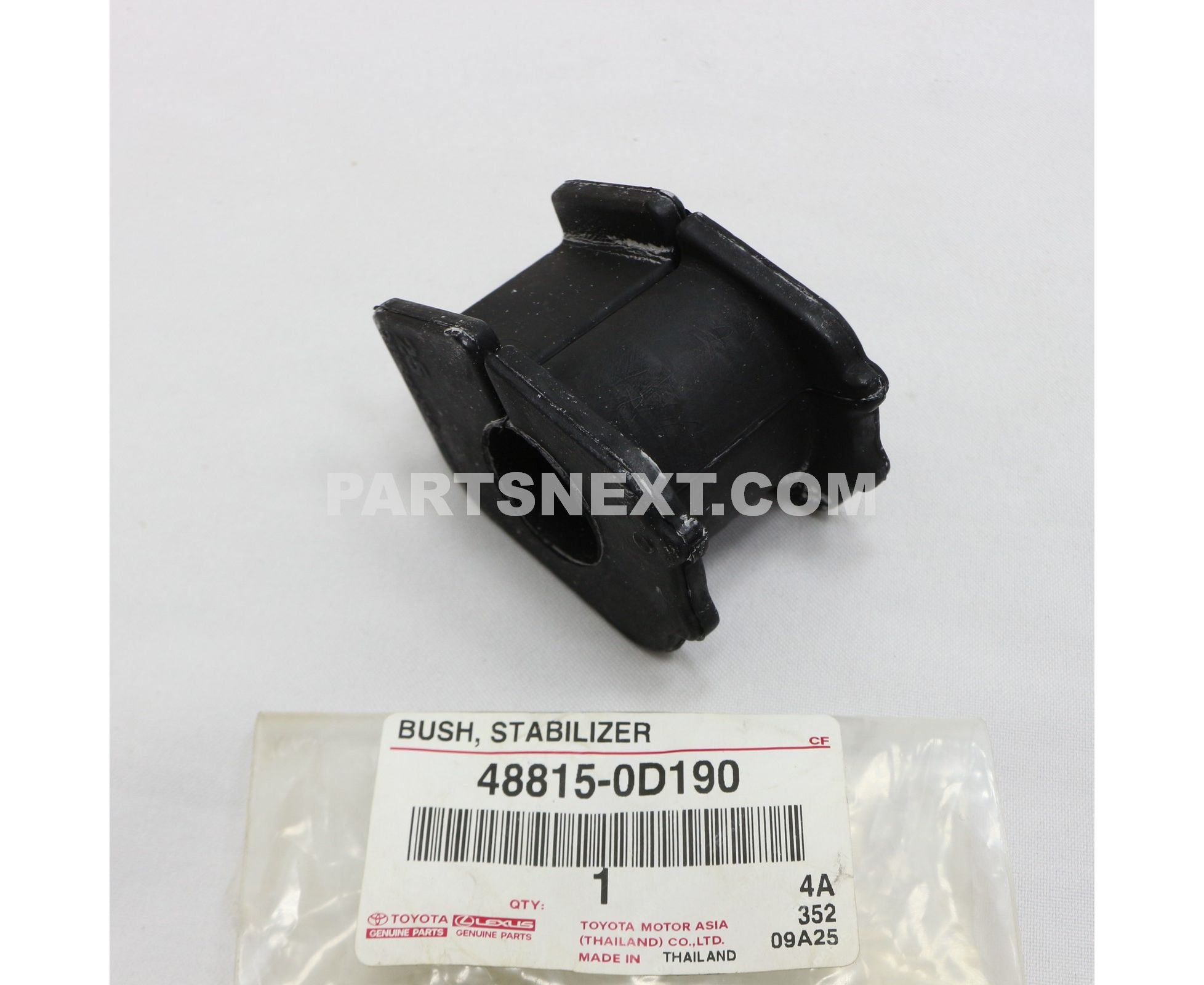 Toyota :: 48815-0D190 BUSH, FRONT STABILIZER BAR, RH/LH