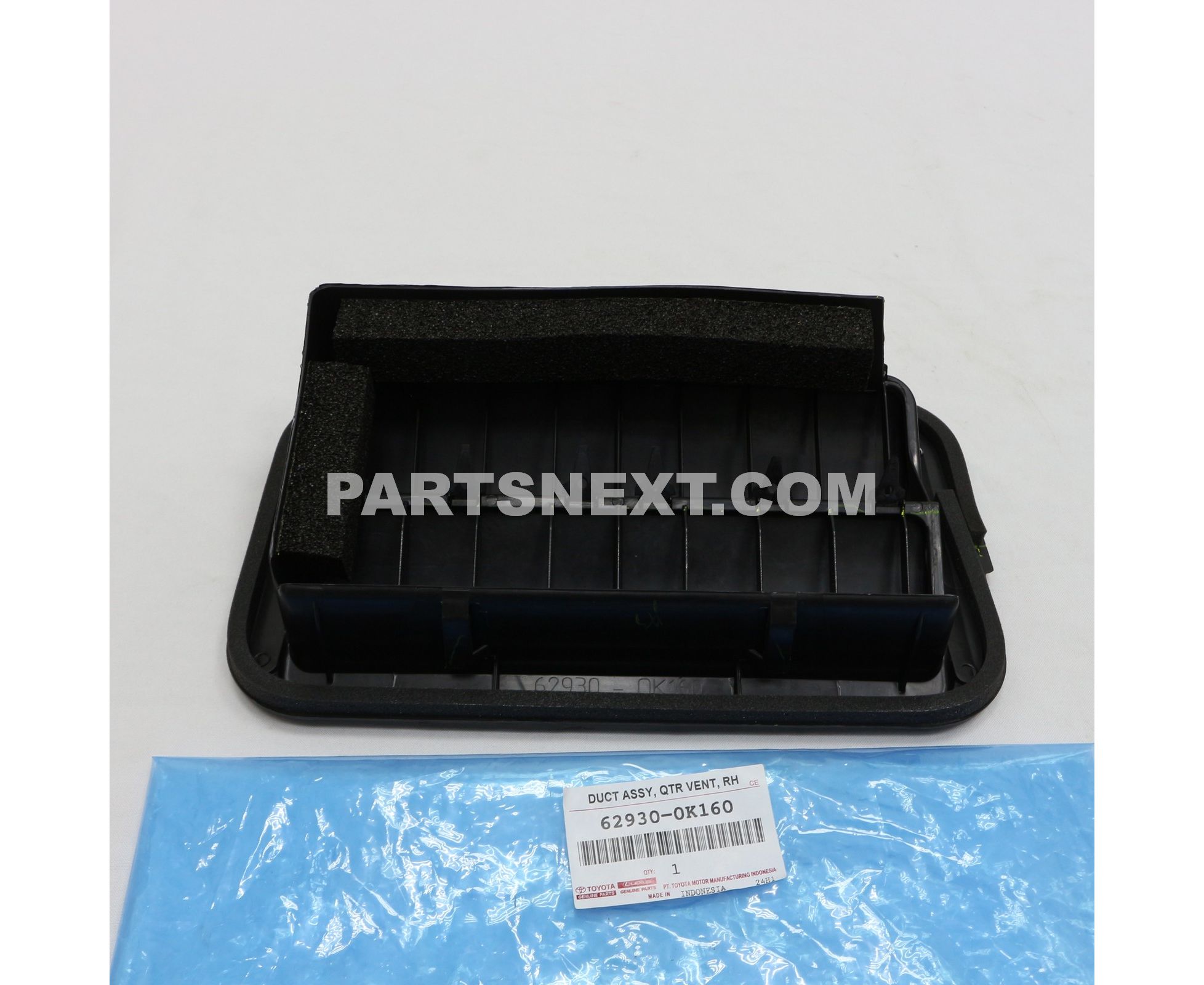 Toyota :: 62930-0K160 DUCT ASSY, QUARTER