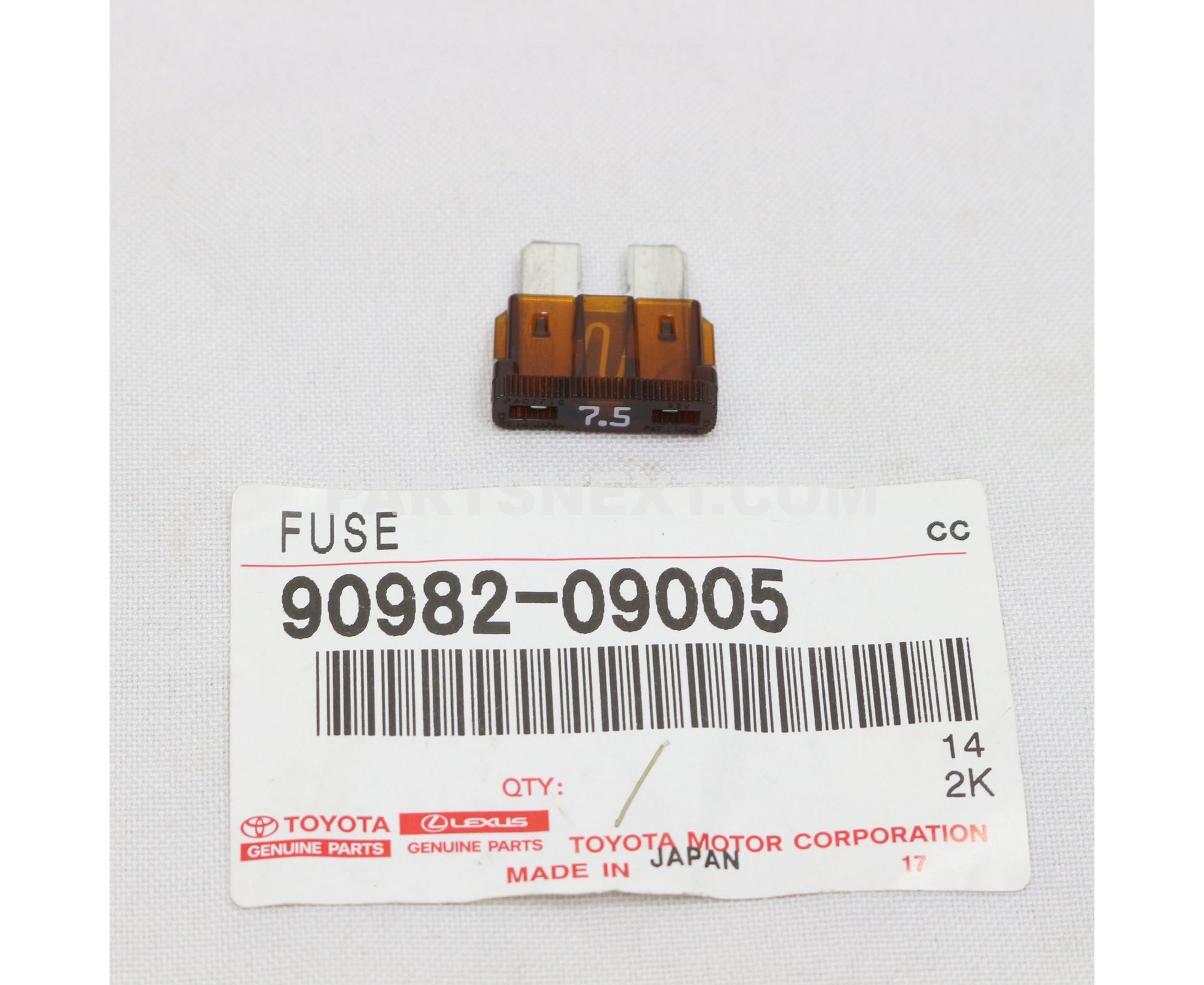 Toyota :: 90982-09005 FUSE, FUSE BLOCK