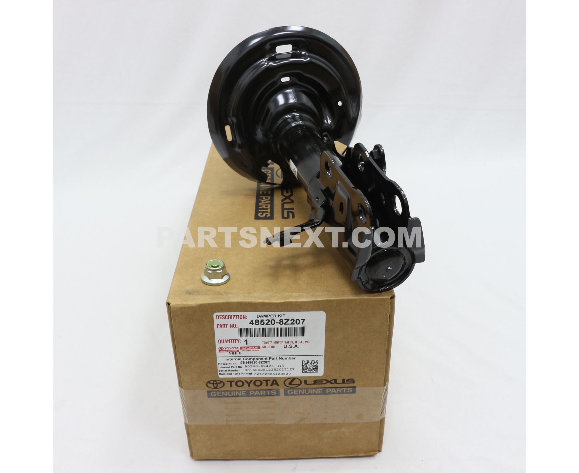 Toyota :: 48520-8Z207 ABSORBER ASSY SET