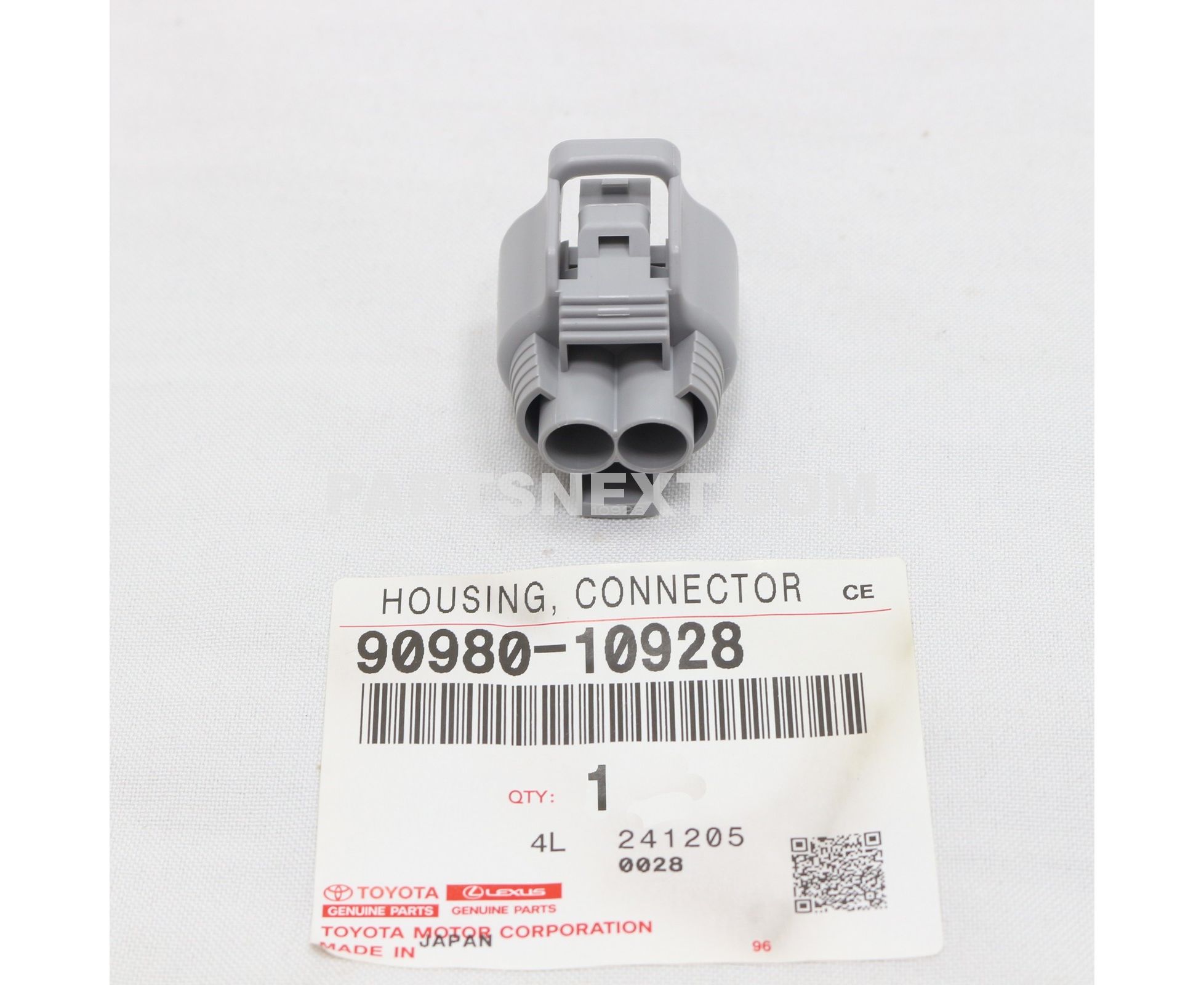 Toyota :: 90980-10928 HOUSING, CONNECTOR
