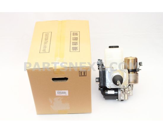 Toyota :: 47050-60043 BRAKE BOOSTER ASSY, W/MASTER CYLINDER