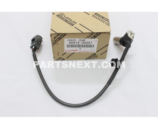 Toyota :: 90919-05047 SENSOR, CRANK POSITION