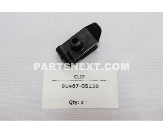 Toyota :: 90467-05138 CLIP(FOR FRONT BUMPER RETAINER)