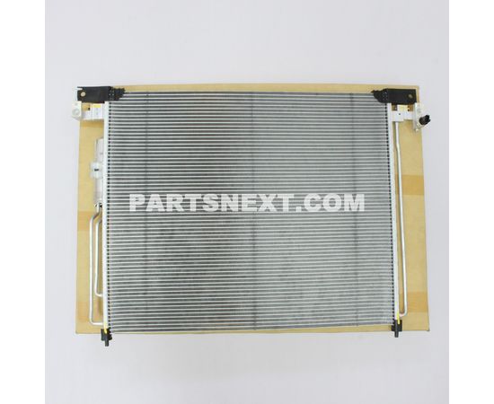 Nissan :: 92100-EB70A CONDENSER & LIQUID TANK ASSY